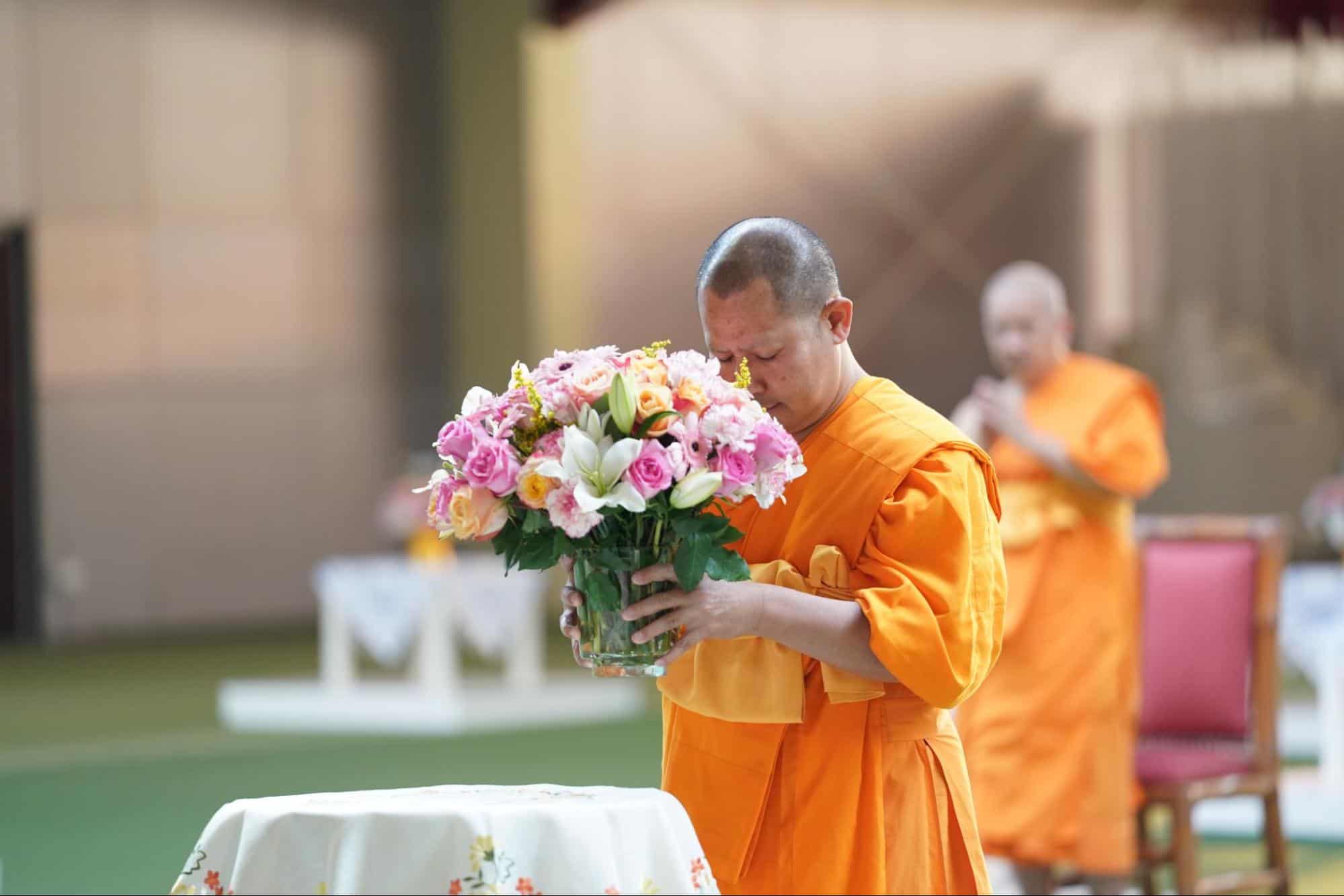 How do Malaysians celebrate Wesak Day? [2025]