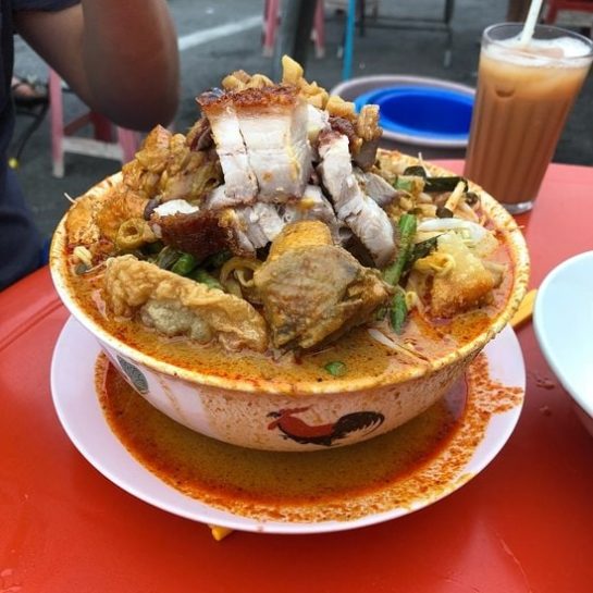 Batu Caves 101: Where to Stay, What to Do and More! [2025]